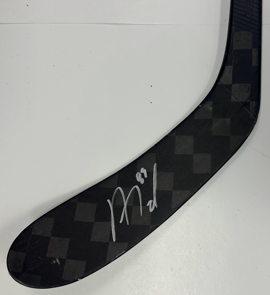 #89 Alex Tuch Game Used Stick - Autographed - Buffalo Sabres - NHL Auctions