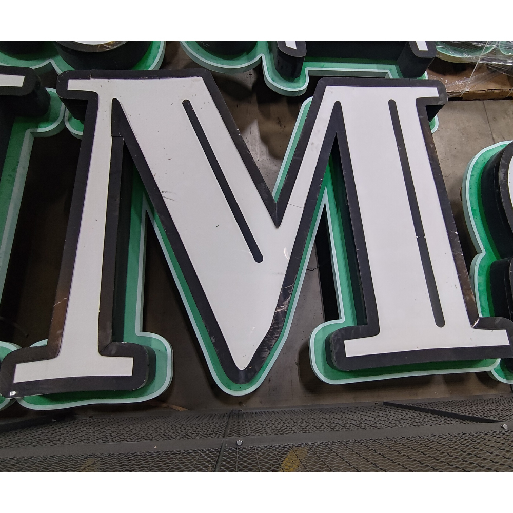 Minute Maid Park Sign Letter "M" | Houston Astros Auctions