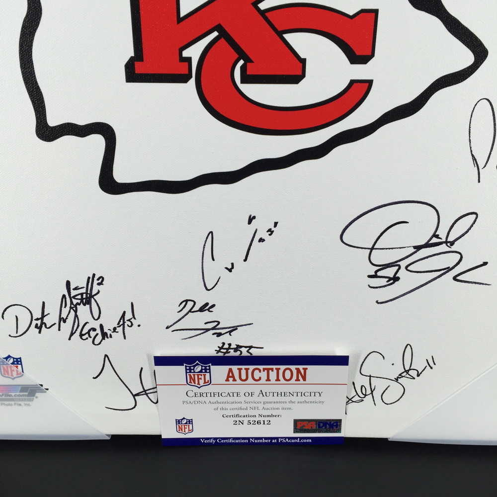 Chiefs - Signed 11""X14"" Chiefs Logo Canvas Including: Patrick Mahomes ...