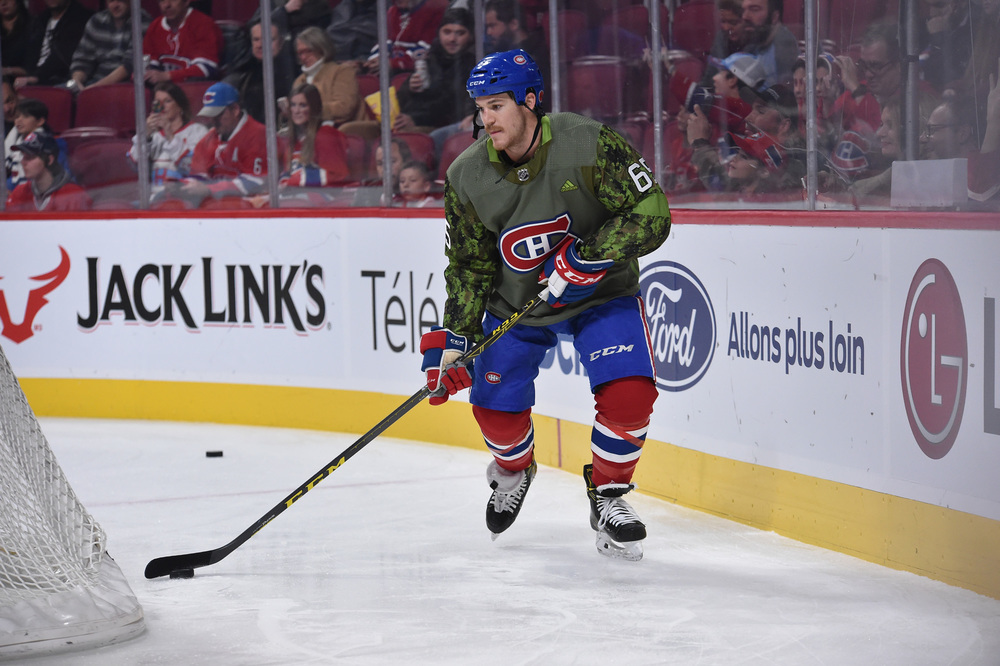 #65 Andrew Shaw Warm-Up Worn and Autographed Military Jersey - NHL Auctions