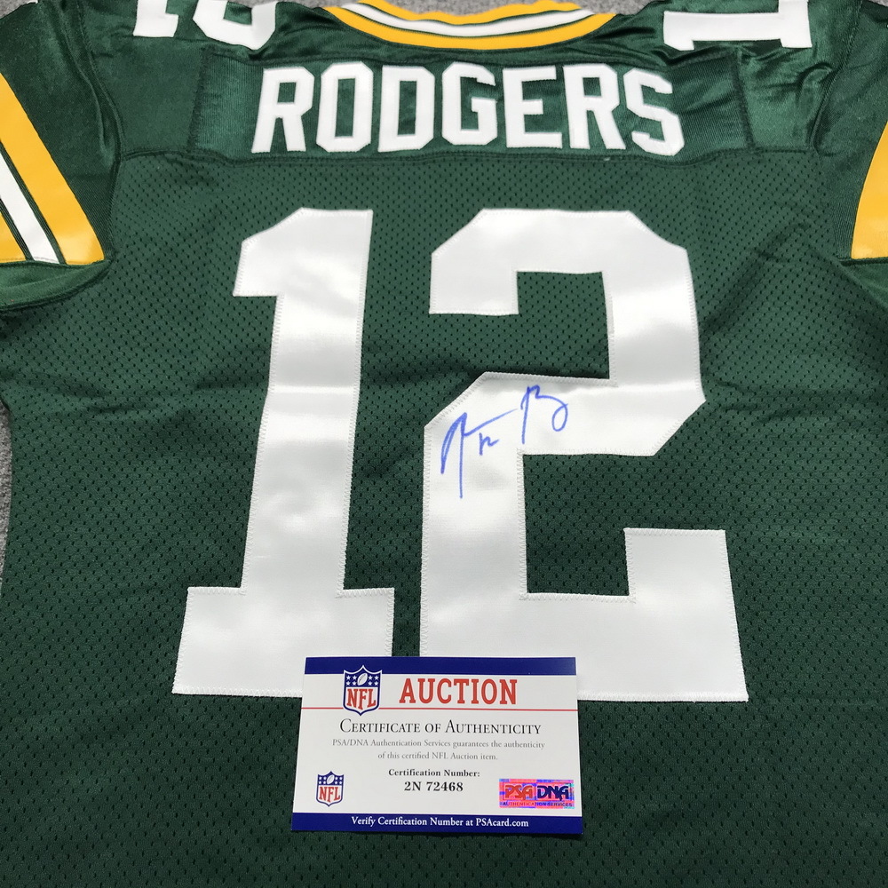 NFL - Packers Aaron Rodgers Signed Authentic Jersey Size 46 | The ...