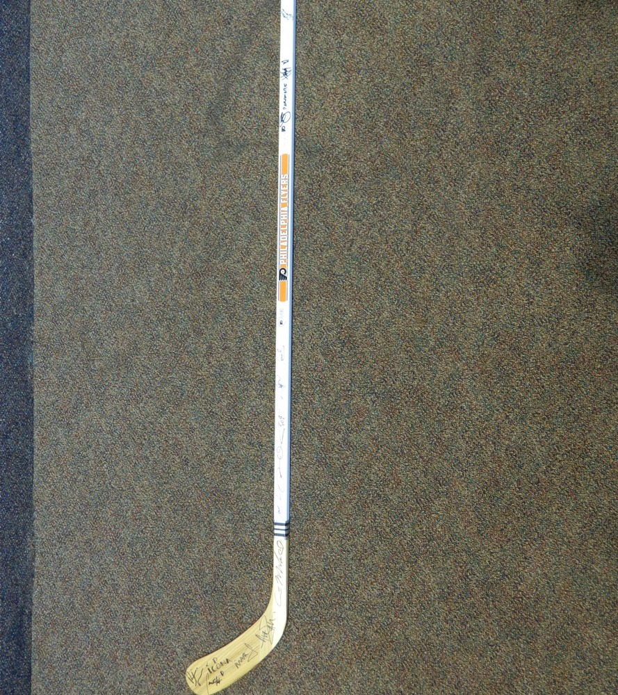 Flyers Charities Stick Auction: 2013 Jingle Ball Artists (Flo Rida ...