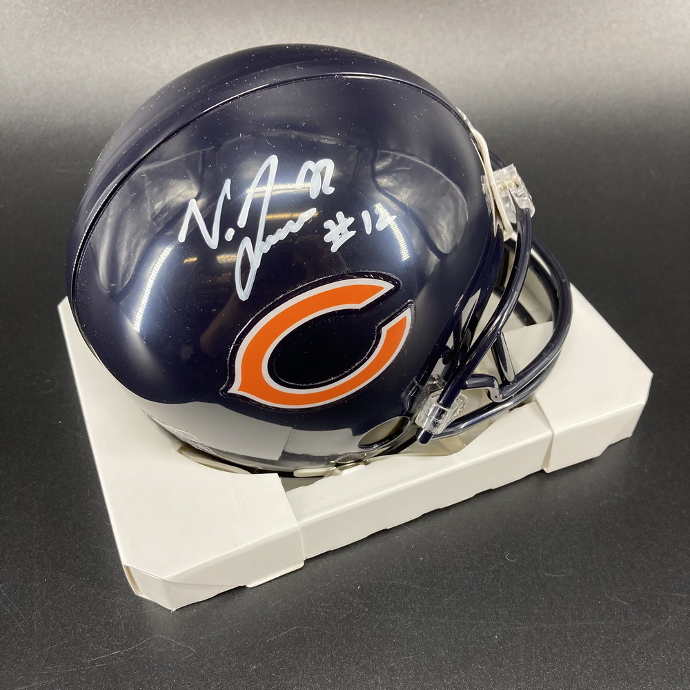 NFL - Bears Velus Jones signed Mini Helmet | The official auction site ...