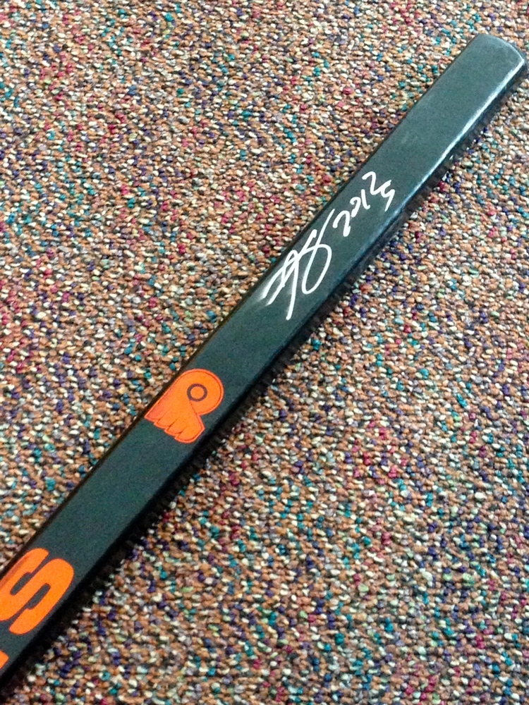 Flyers Charities Stick Auction: Kevin Hart Signed Philadelphia Flyers ...