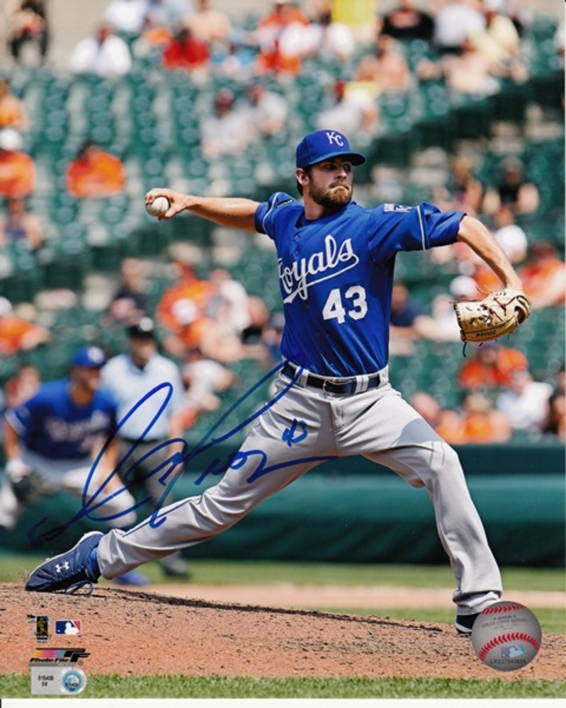 Aaron Crow Autographed 8x10 | MLB Auctions
