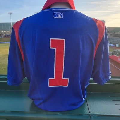 South Bend Cubs Game Worn BP Jersey #7. | MiLB Auctions