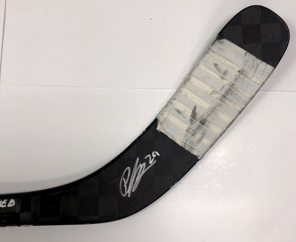 #24 Pius Suter Game Used Stick - Autographed - Chicago Blackhawks - NHL ...