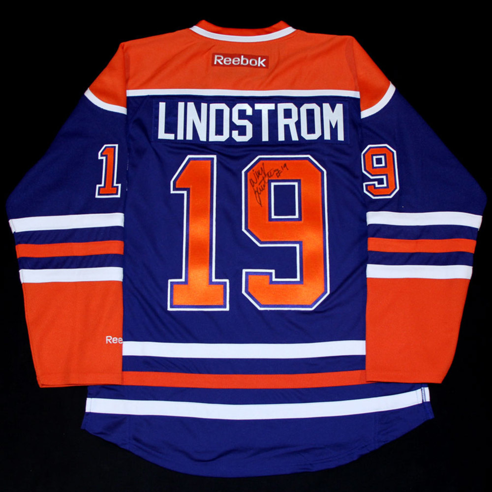 Willy Lindstrom #19 - Autographed 1984 Stanley Cup Champions 30 Year ...