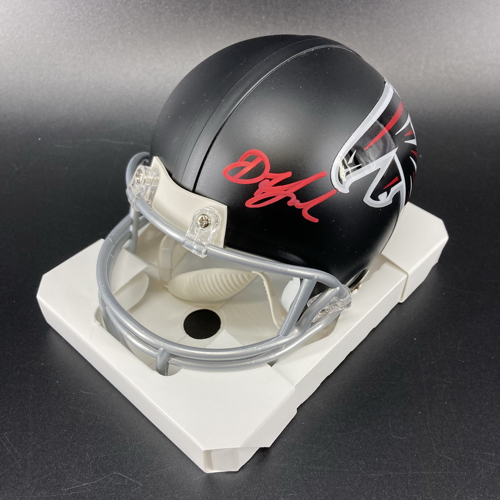 NFL - Falcons Drake London signed mini helmet | The official auction ...