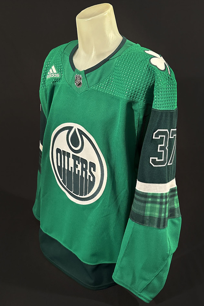Warren Foegele #37 - Autographed 2023-24 Edmonton Oilers Hockey St ...