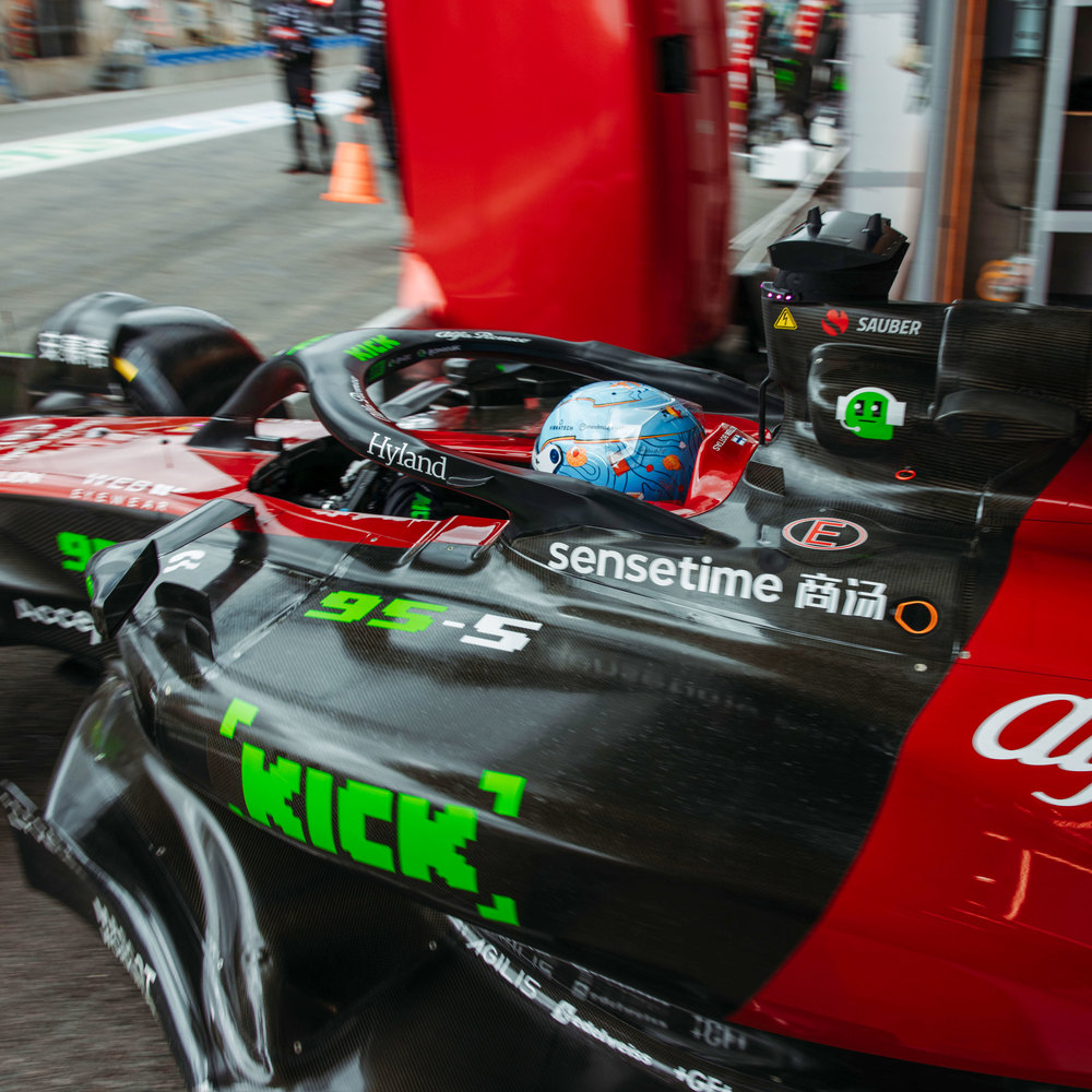 Official Alfa Romeo F1 Team KICK C43 Belgian Grand Prix Livery Show Car ...
