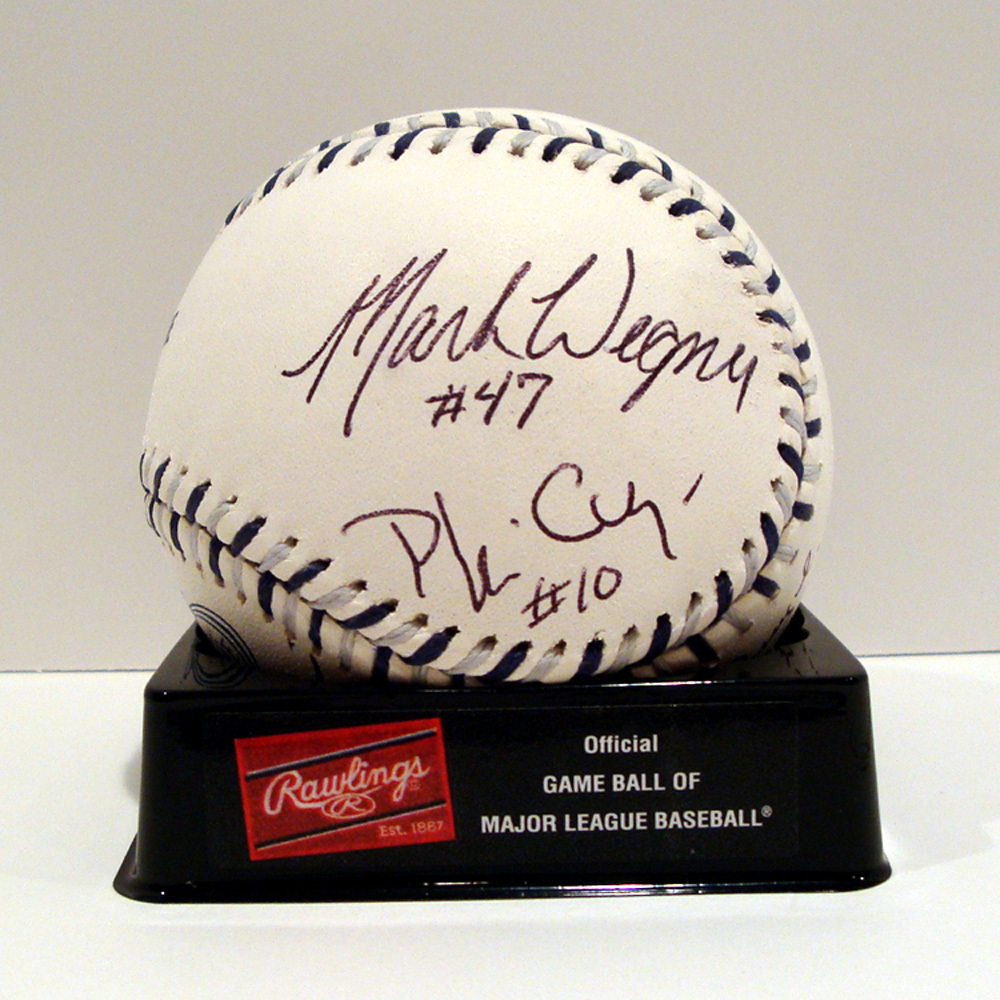 UMPS CARE AUCTION: 2008 All-Star Game Crew Signed Baseball | MLB Auctions