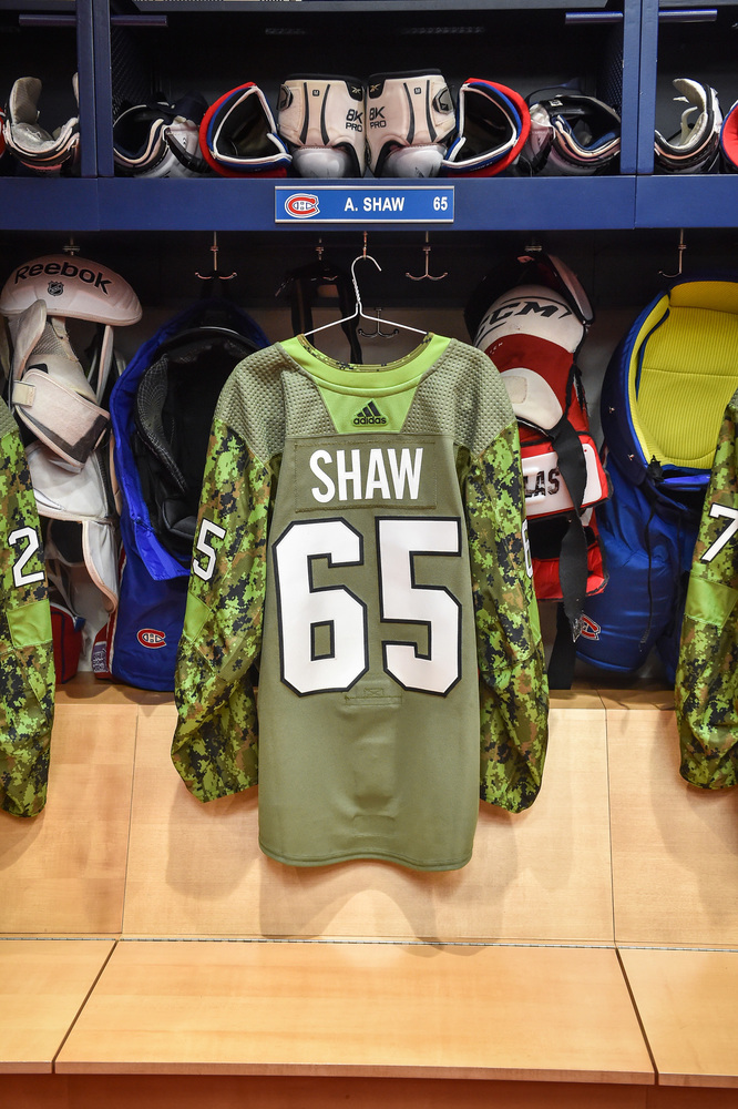 #65 Andrew Shaw Warm-Up Worn and Autographed Military Jersey - NHL Auctions