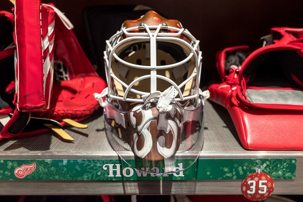 Jimmy Howard (#35)- Custom Holiday Goalie Mask - NHL Auctions