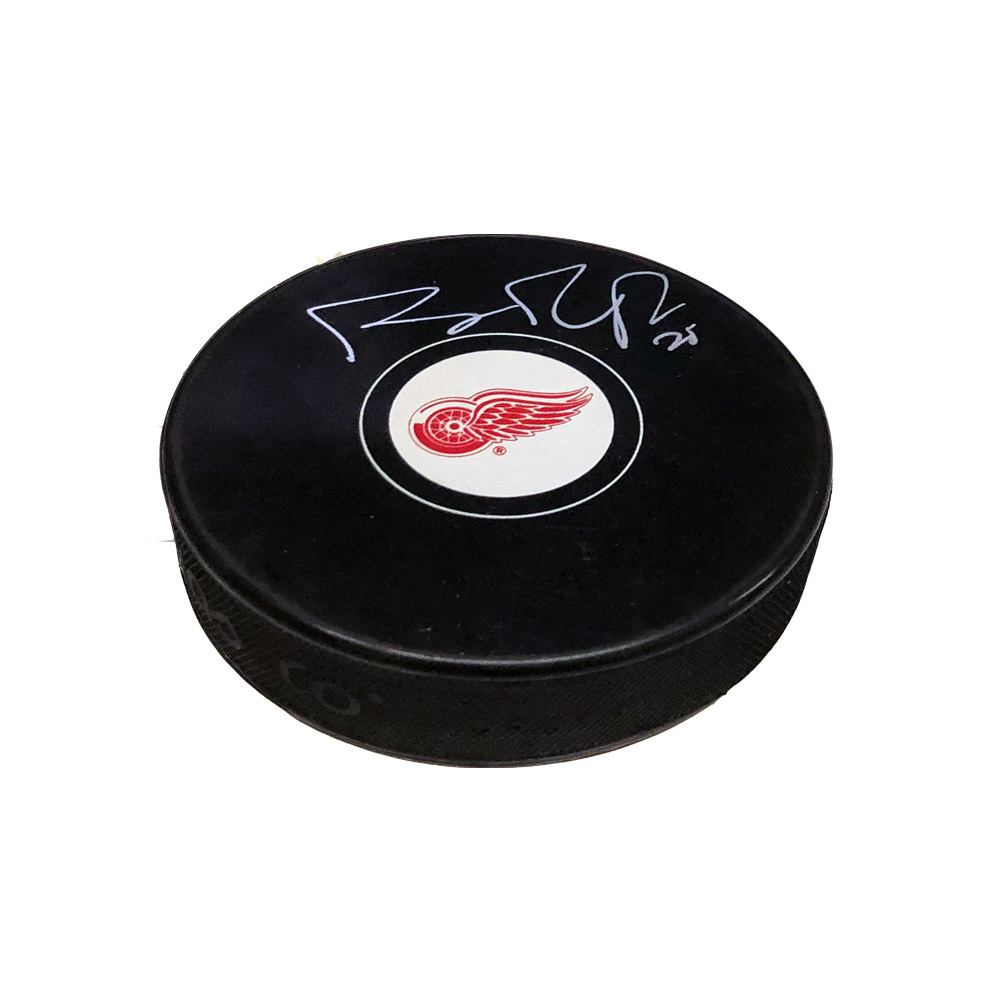 BRIAN RAFALSKI Signed Detroit Red Wings Puck - NHL Auctions