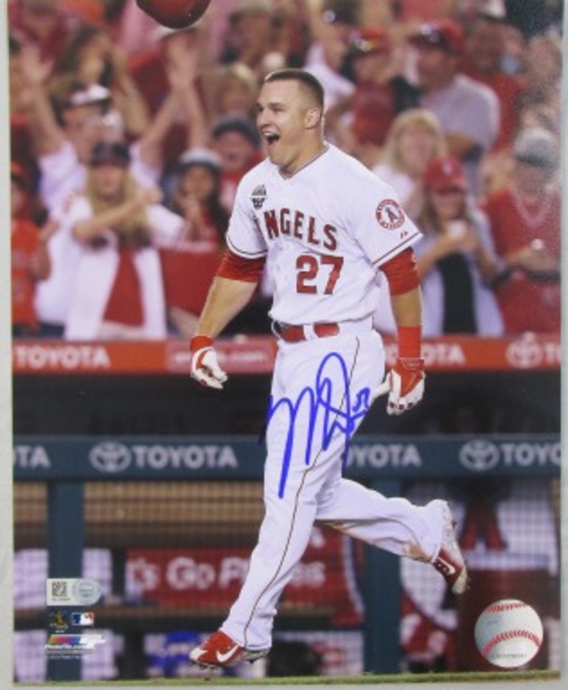 Mike Trout Autographed Celebrating 8x10 | MLB Auctions