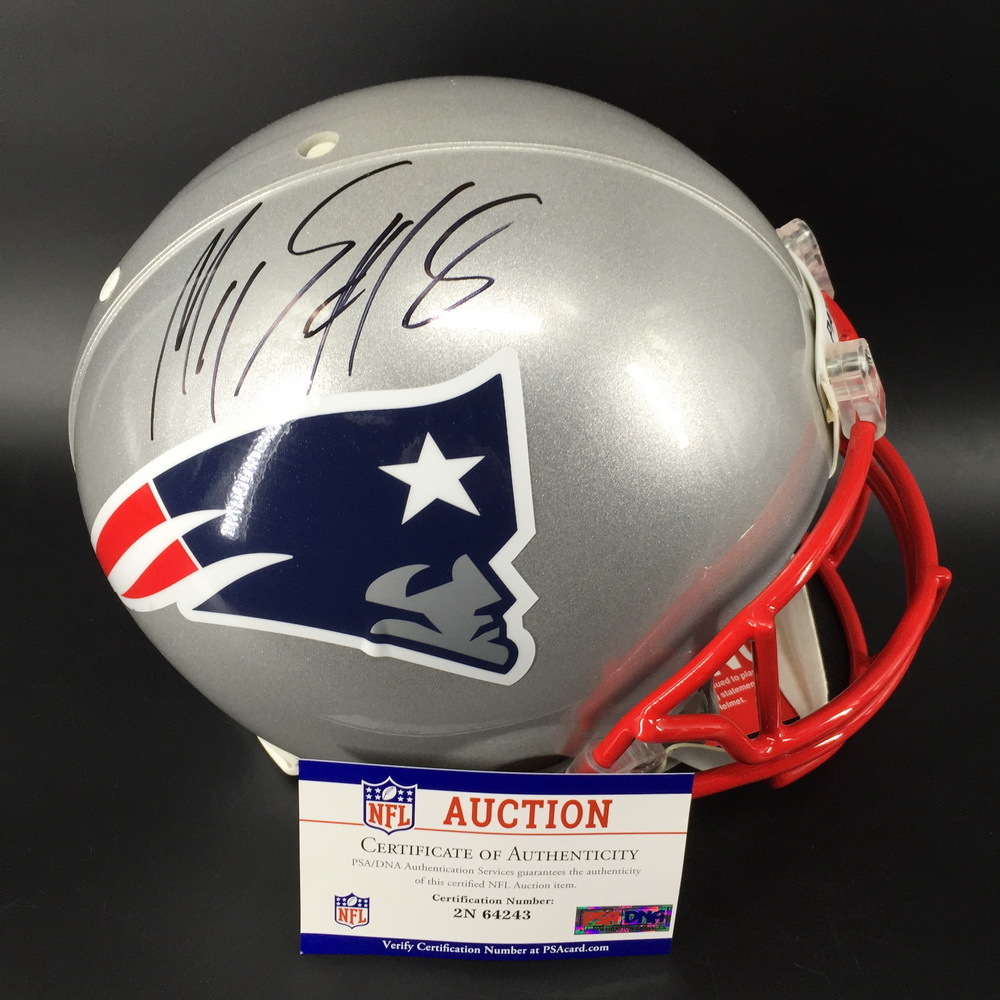 Patriots Matthew Slater Signed Proline Helmet | The official auction ...