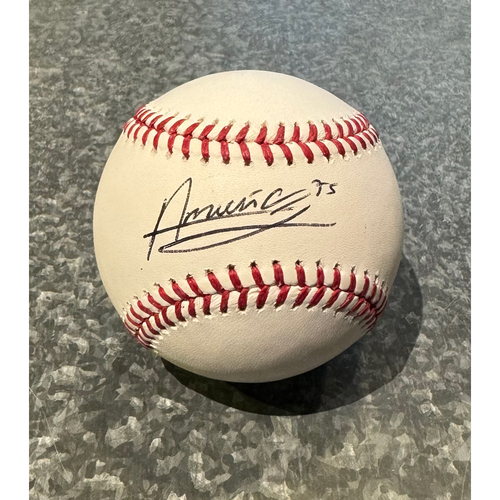 The Official Online Auction Site of the Seattle Mariners | Seattle ...