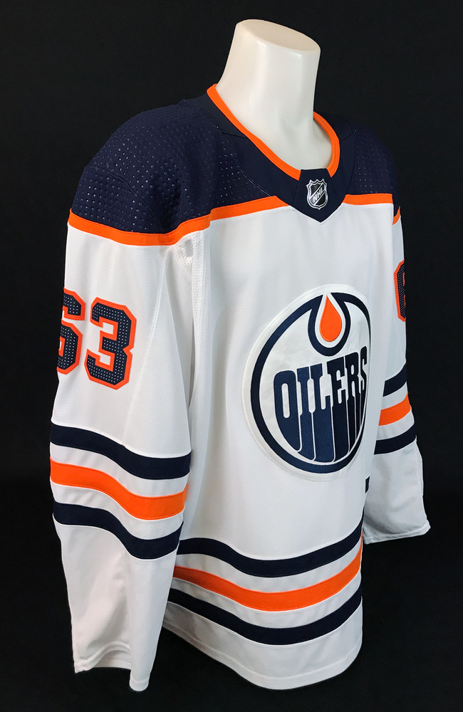 Tyler Ennis #63 - Autographed 2020-21 Edmonton Oilers vs Calgary Flames ...