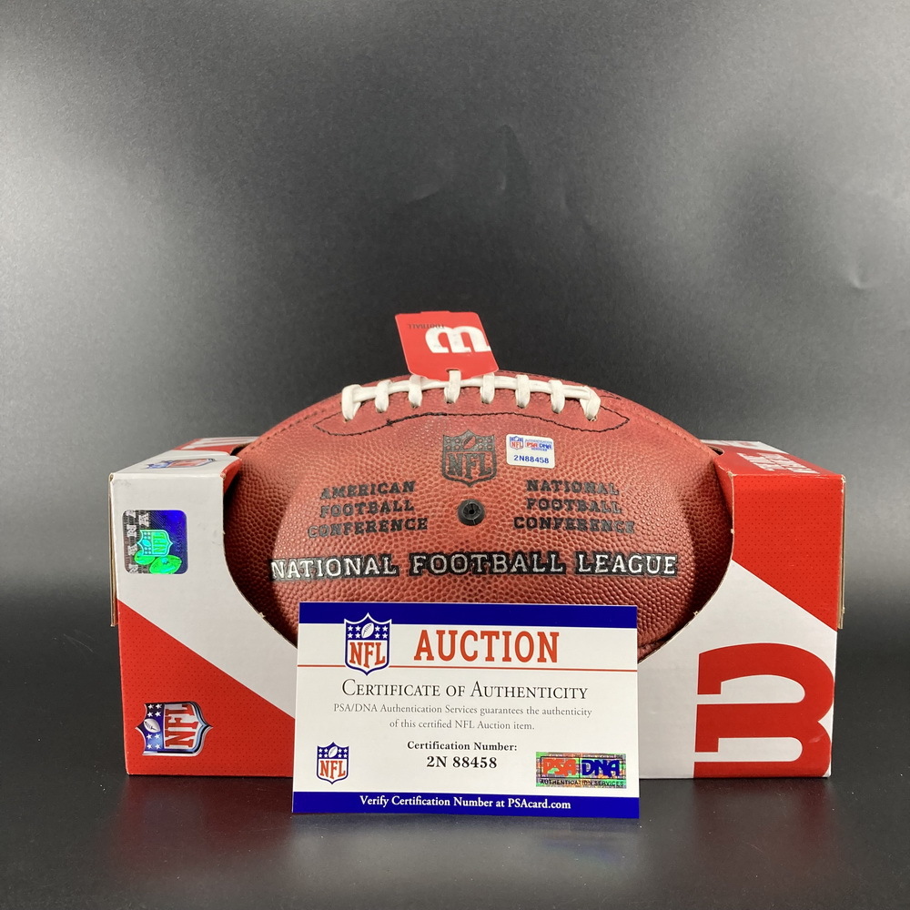 NFL - Giants Beasley Reece Signed Authentic Football | The official ...