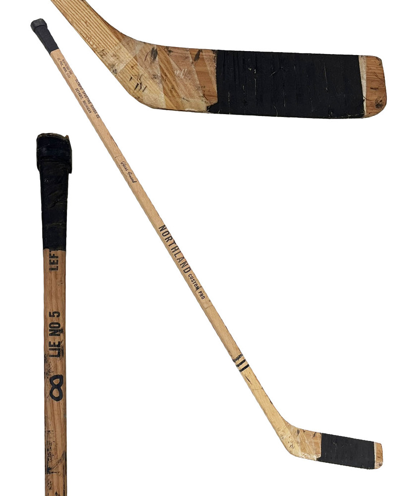 Val Fonteyne Game-Used Northland Stick - NHL Auctions