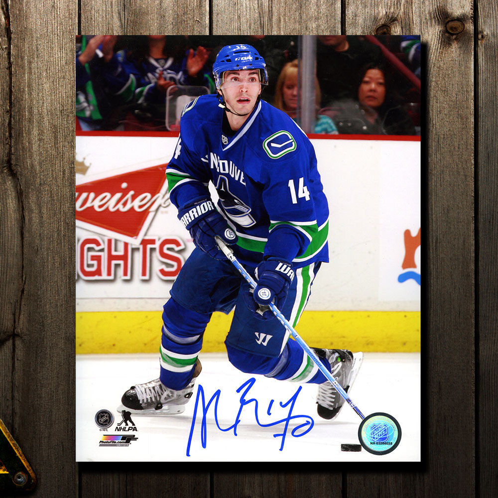 Alex Burrows Vancouver Canucks Autographed 8x10 - NHL Auctions