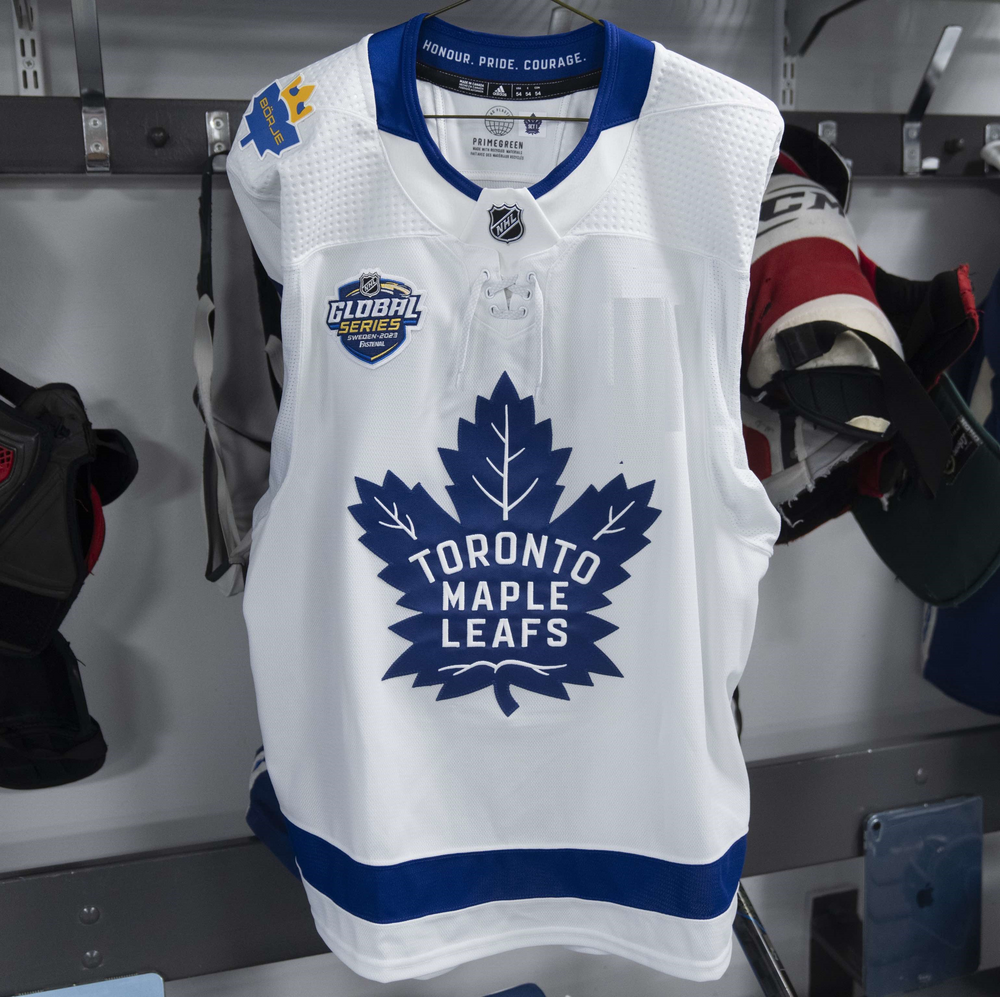 #88 William Nylander 2023 NHL Global Series Game Worn Sweater w ...
