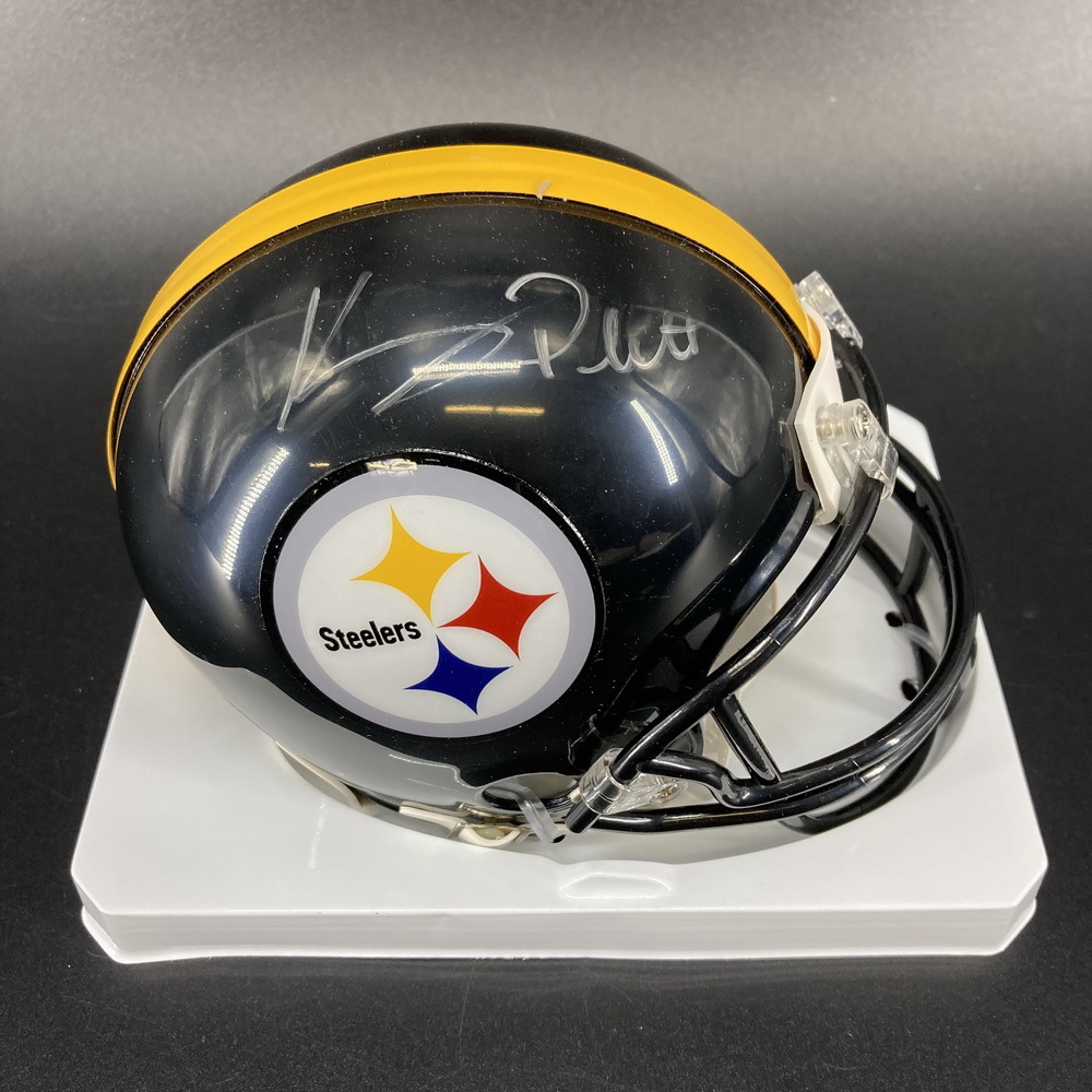 NFL - Steelers Kenny Pickett signed mini helmet | The official auction ...