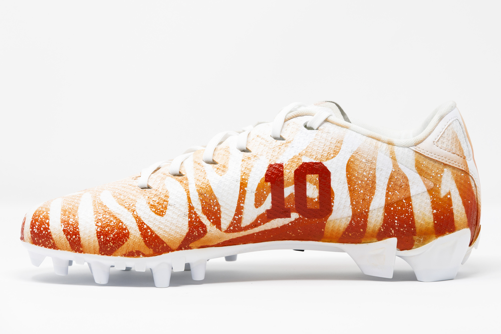 MCMC Buccaneers Scotty Miller Custom Cleats Supporting - Special ...