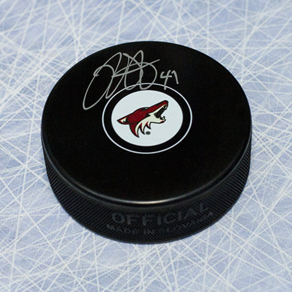 Mike Smith Arizona Coyotes Autographed Hockey Puck - NHL Auctions