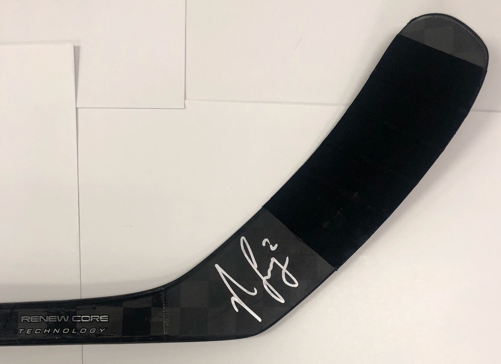 #2 Nick Leddy Game Used Stick - Autographed - New York Islanders - NHL ...