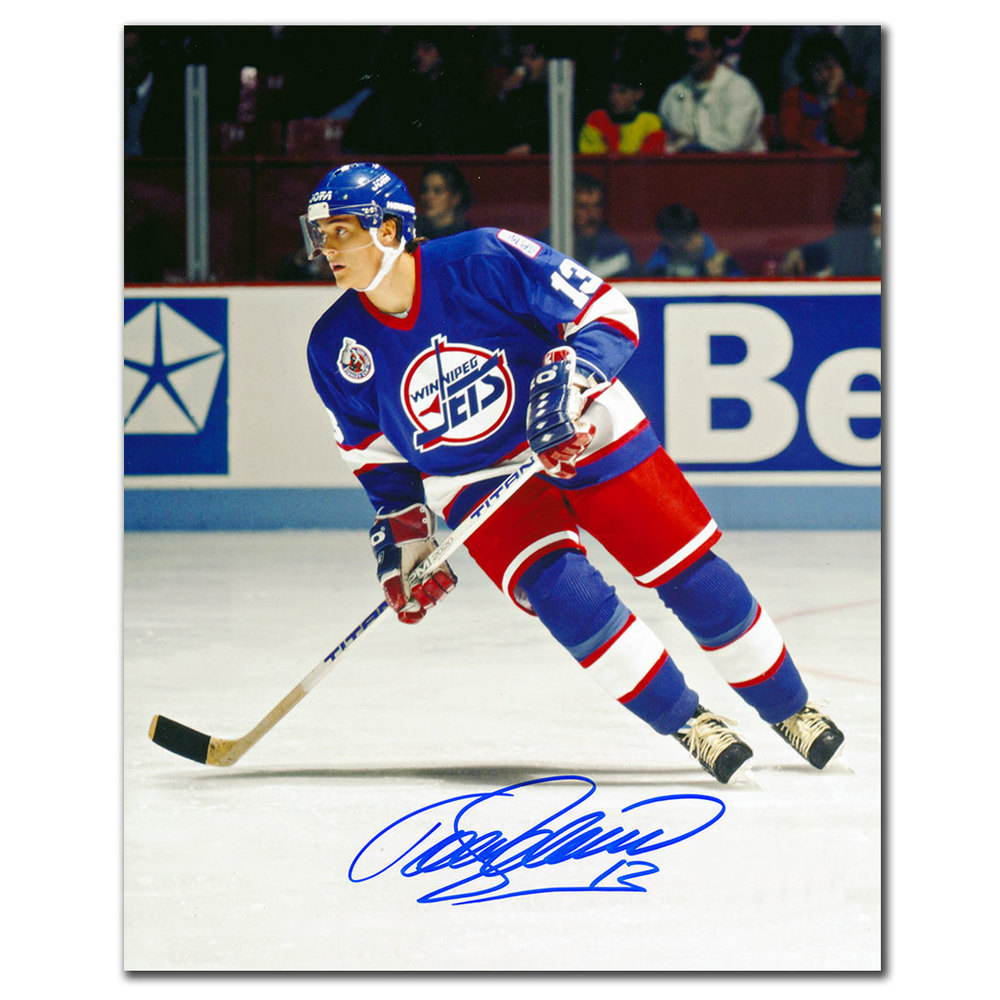 Teemu Selanne Winnipeg Jets Autographed 8x10 - NHL Auctions