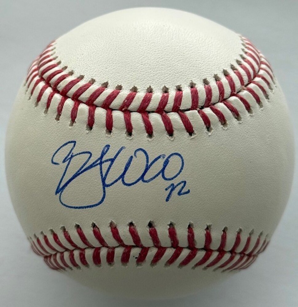 Bryan Woo Autographed Baseball | MLB Auctions