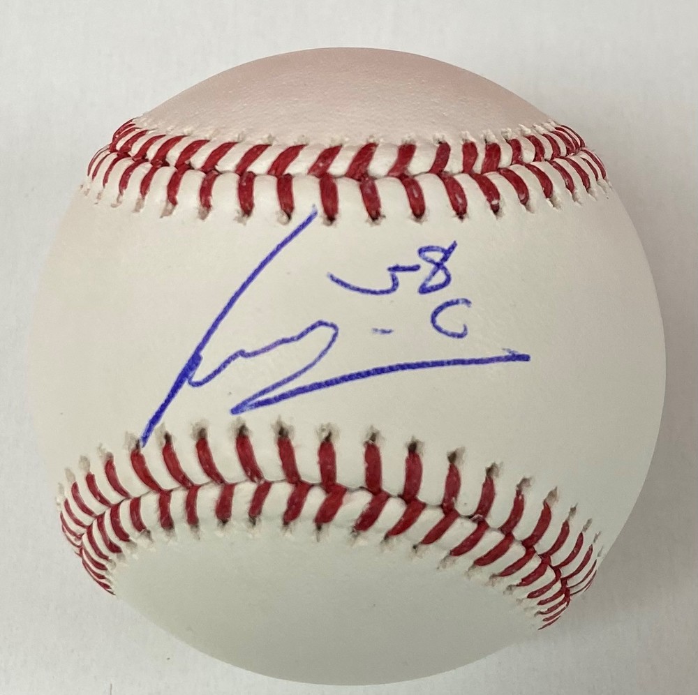 Luis Castillo Autographed Baseball | MLB Auctions
