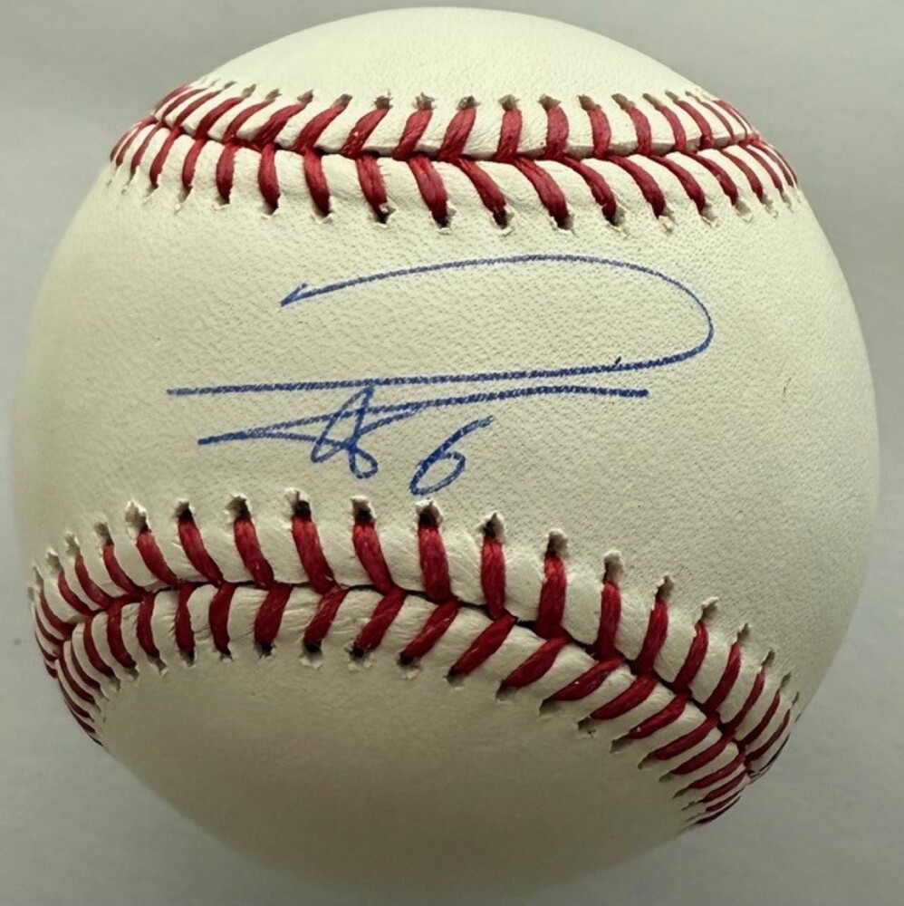 Hyeseong Kim Autographed Baseball | MLB Auctions