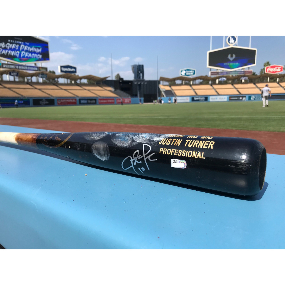 Justin Turner Autographed Bat | Los Angeles Dodgers Auctions