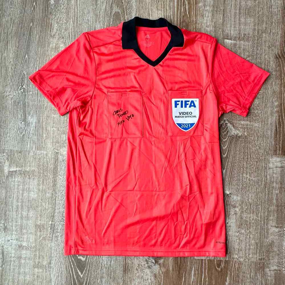 SPORTS OFFICIALS CARE: 2021 Tokyo Olympics Ref Jersey Signed by Chris ...