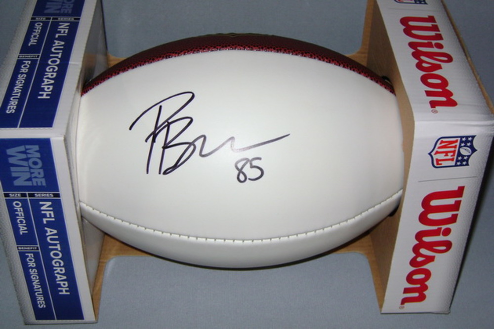 NFL - RAIDERS PHARAOH BROWN SIGNED PANEL BALL | The official auction ...