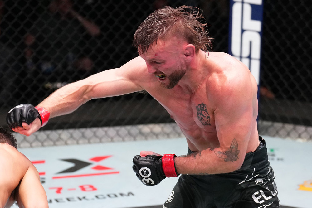 Tim Elliot Signed Event Worn Gloves UFC Fight Night: Kara-France vs ...