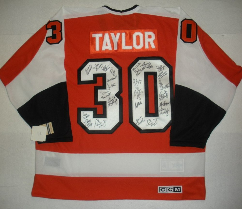 Bobby Taylor - Philadelphia Flyers Alumni - Broad Street Bash ...