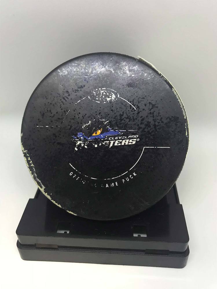AHL Authentic - 2017-18 Rockford IceHogs 1st Goal Puck Scored by #13 ...