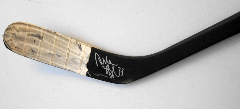#33 Dustin Byfuglien Game Used Stick - Autographed - Winnipeg Jets ...