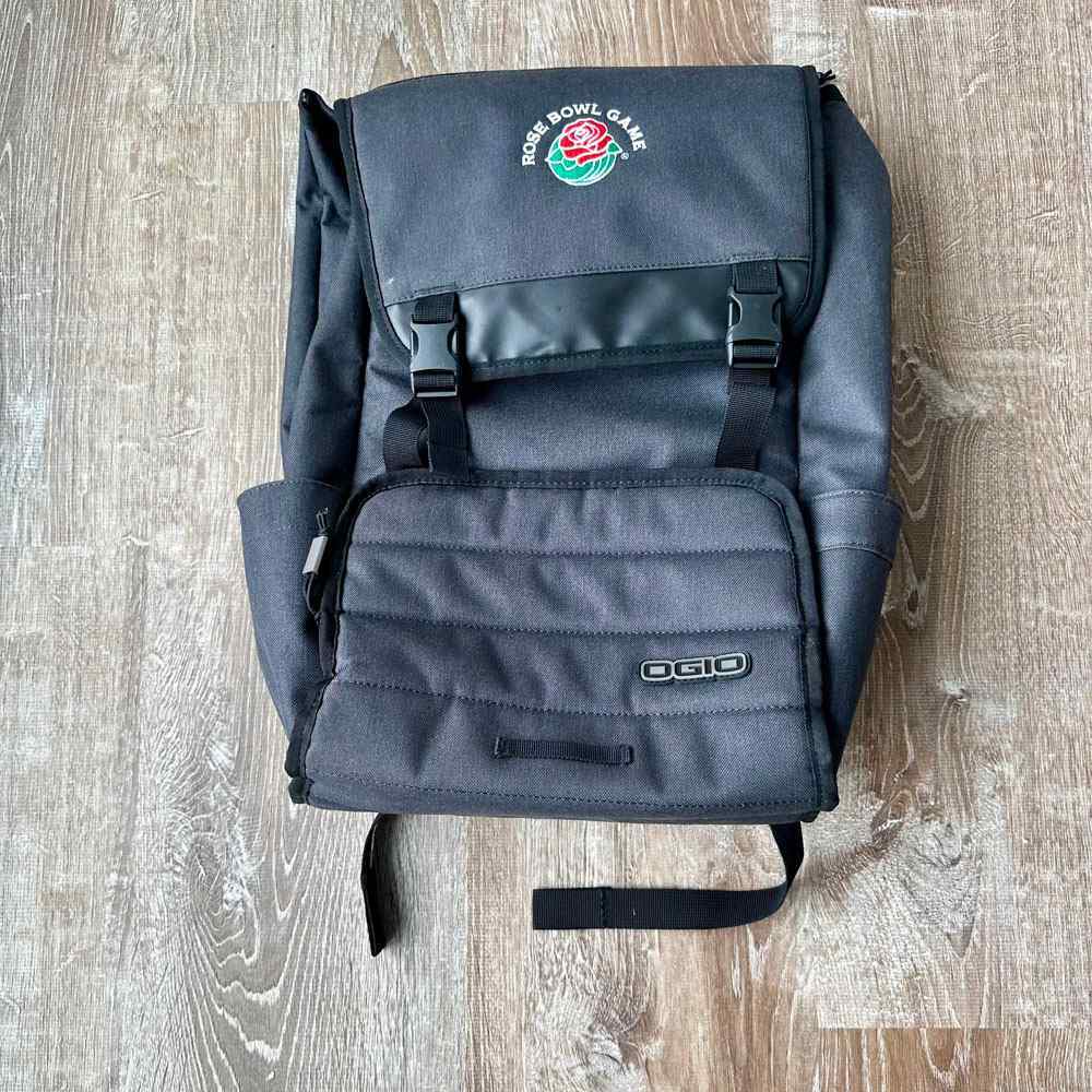SPORTS OFFICIALS CARE: Rose Bowl Logo OGIO Backpack, Grey | MLB Auctions