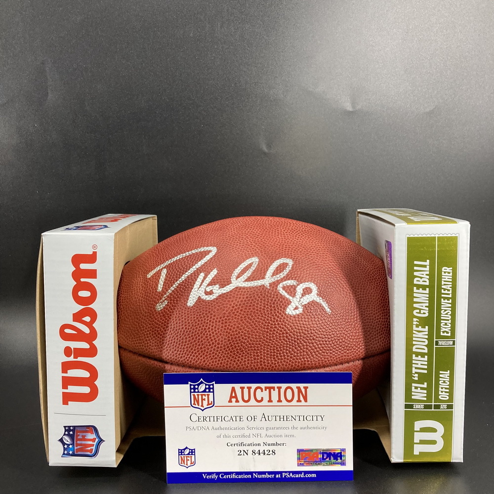 NFL - Chiefs Dante Hall Signed Authentic Football | The official ...