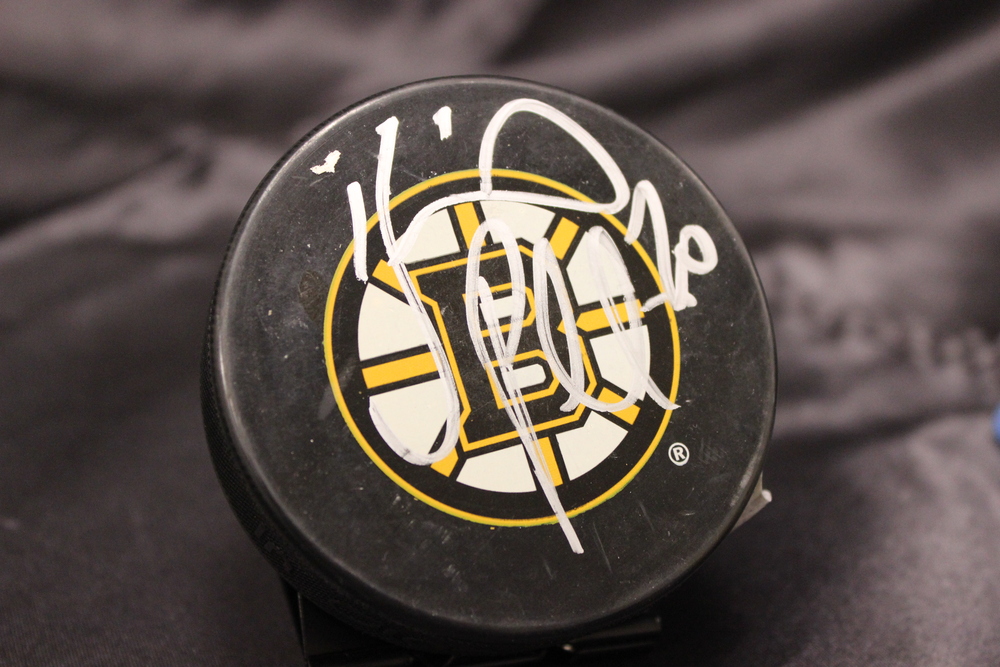 Daniel Paille Autographed Puck - NHL Auctions