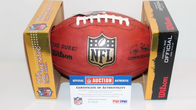 SEAHAWKS EARL THOMAS SIGNED AUTHENTIC FOOTBALL | The official auction ...