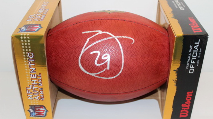 SEAHAWKS EARL THOMAS SIGNED AUTHENTIC FOOTBALL | The official auction ...