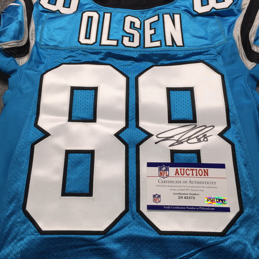 NFL - Panthers Greg Olsen Signed Jersey Size 50 | The official auction ...