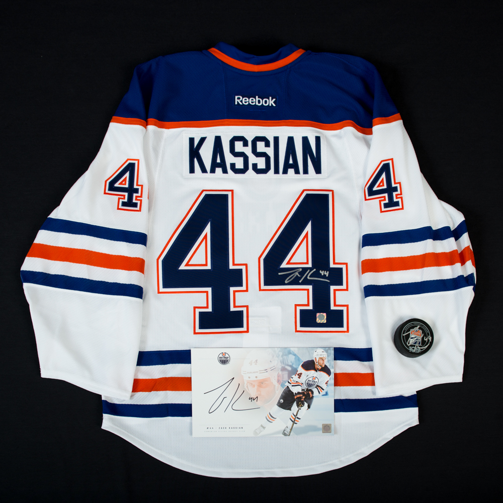 Zack Kassian #44 - Ultimate Fan Autographed Memorabilia Collection ...