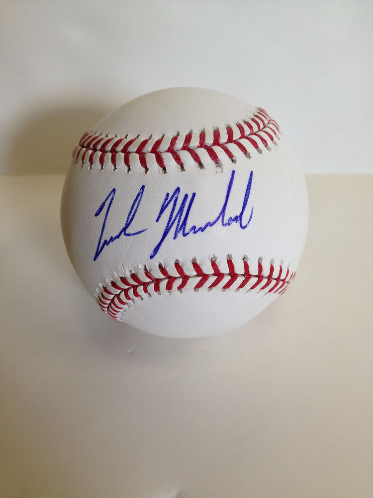 Nick Markakis - Signed Baseball (EK505230) | MLB Auctions